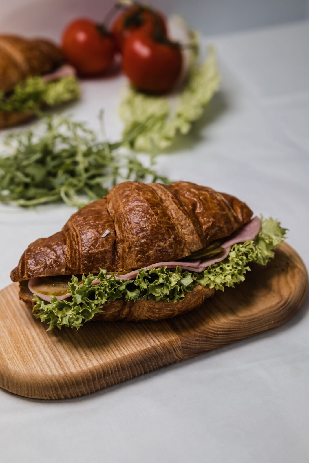 Croissant cu șuncă – Foodberry